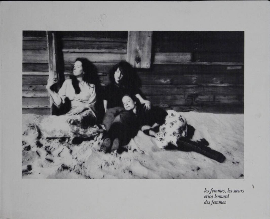 Erica Lennard, Les Femmes, Les Soeurs (Women, Sisters) – Claire de Rouen